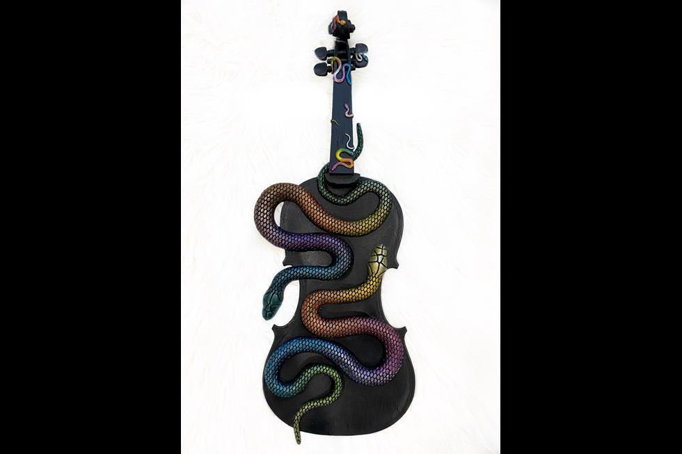 The Strad - Photo gallery: artist transforms broken violins into unique ...
